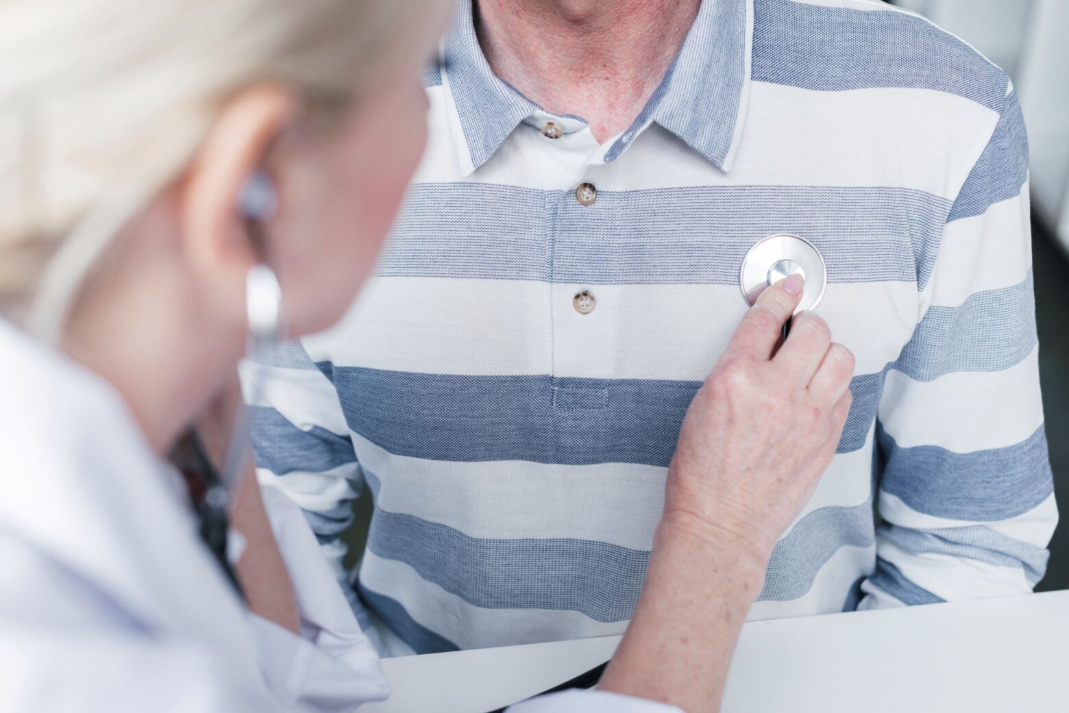 Pericarditis | Síntomas, Causas y Tratamiento